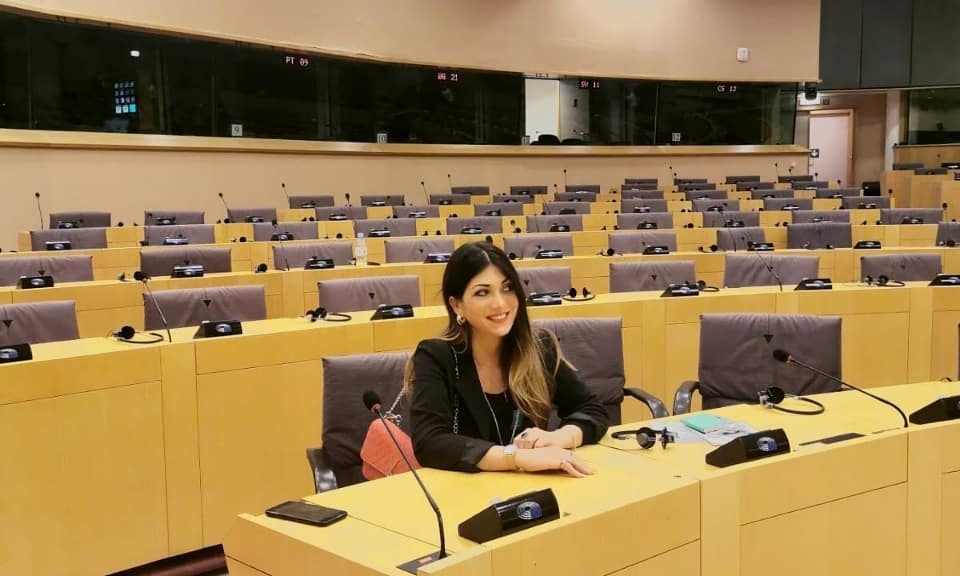 INTERVISTA A CARLA CASTAGNA SU GIOVANI E EUROPA | Il Commendatore